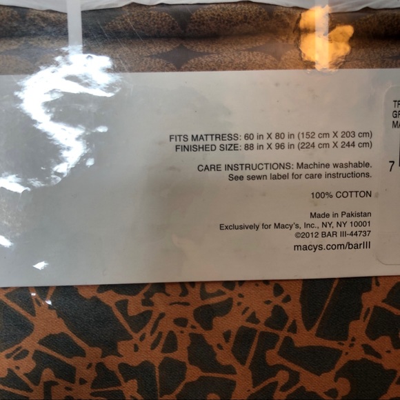 Bar III | Bedding | Bar Iii Full Queen Graffiti Dot Comforter Cover ...